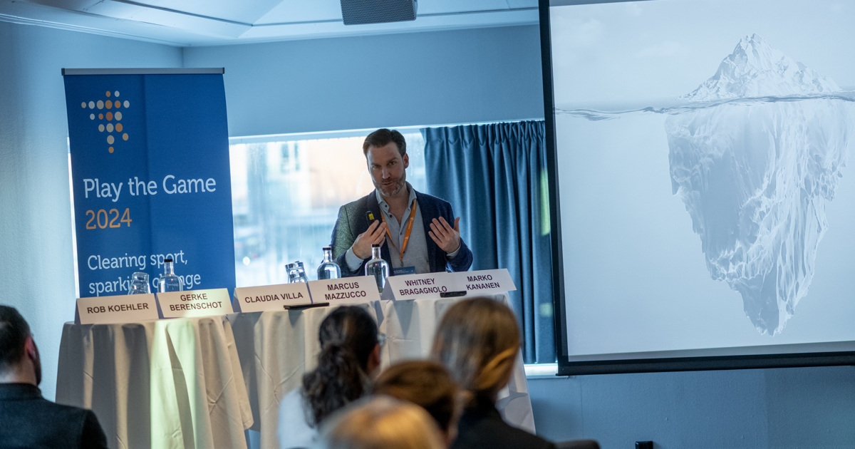 Male footballers could have twice the risk of dying from cardiac issues ...